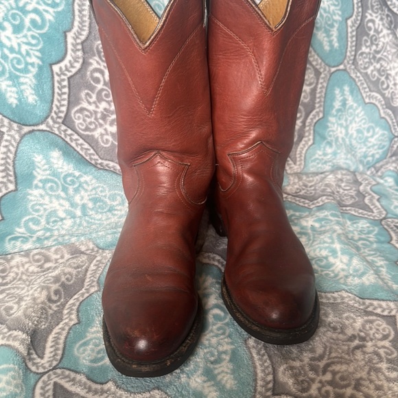 Justin Boots | Shoes | Justin Leather Brown Boots Toe Vibram | Poshmark